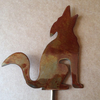 Coyote Metal Garden Stake (B1) - Rusty Rooster Metal